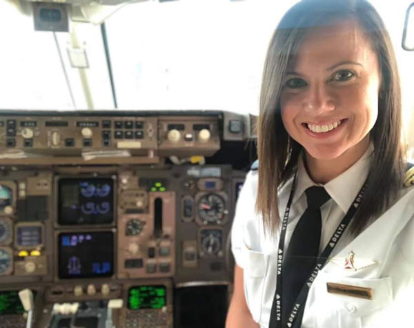 Welcoming Young Women Into Aviation – Hangar Flying