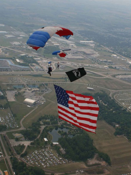 Longtime EAA Member Presented with Master Pilot Award – Hangar Flying