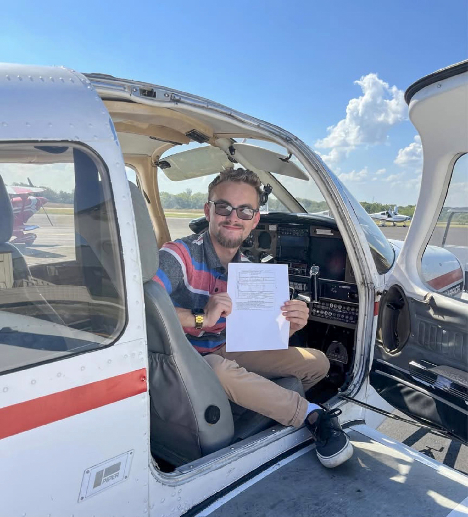 Matthew Wolf: Young Eagle to Ray Scholar to Commercial Pilot – Hangar ...
